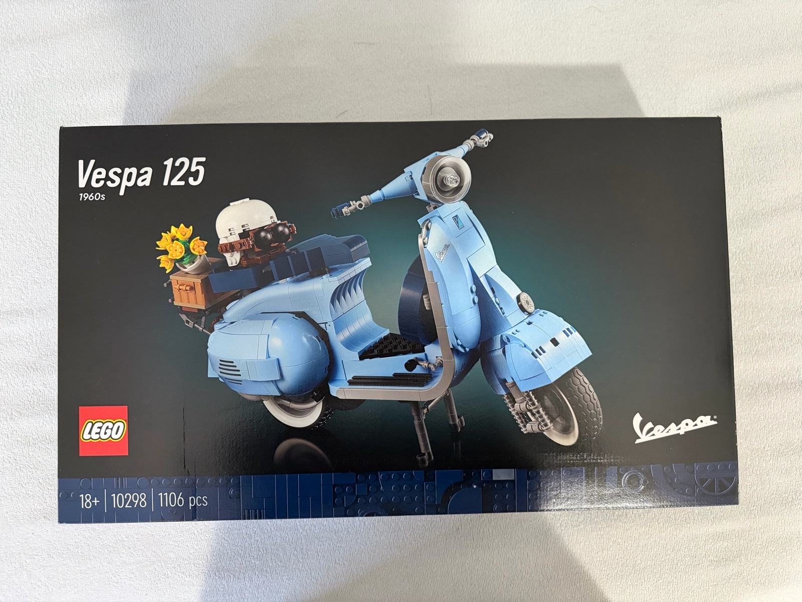 LEGO Icons - 10298 Vespa 125