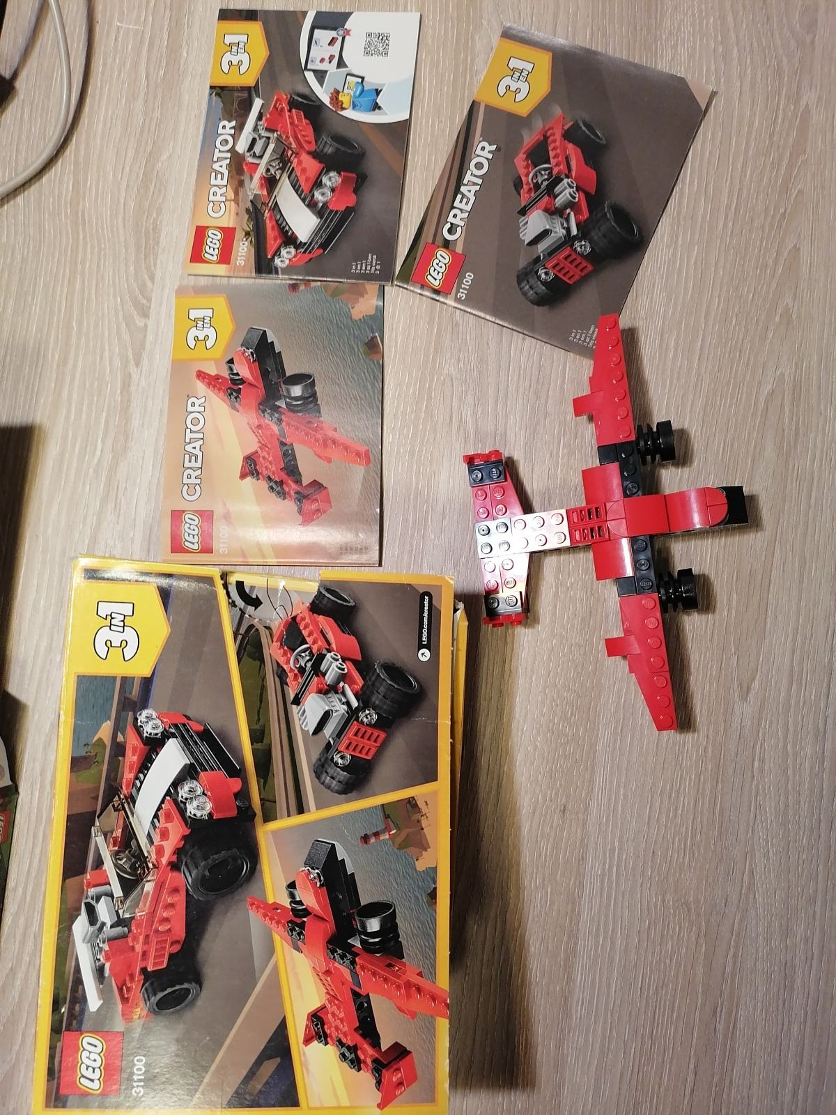 Lego kocke 3v1 model 31100