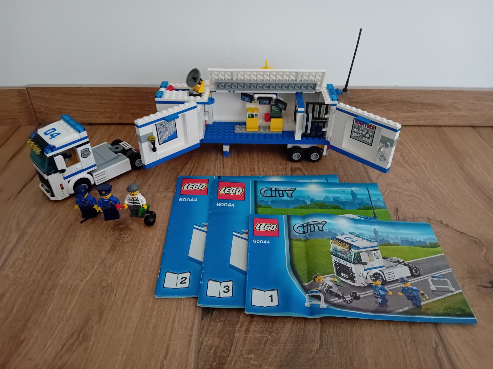 Lego kocke 60044 Mobile Police Unit