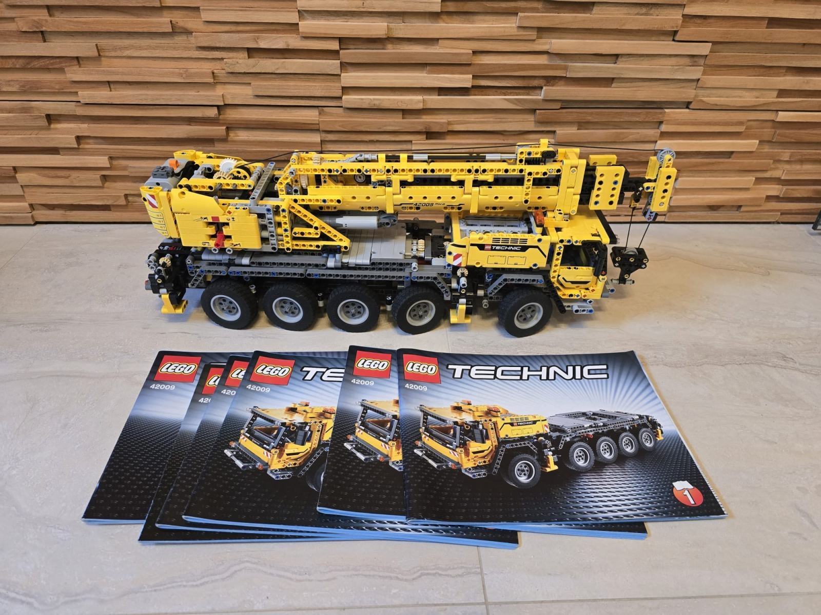 Lego kocke technic 42009 Mobile Crane Mk II