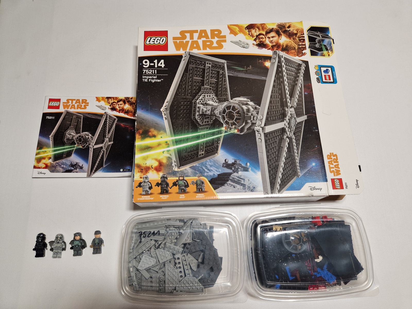 Lego set Star Wars 75211 Imperial TIE Fighter