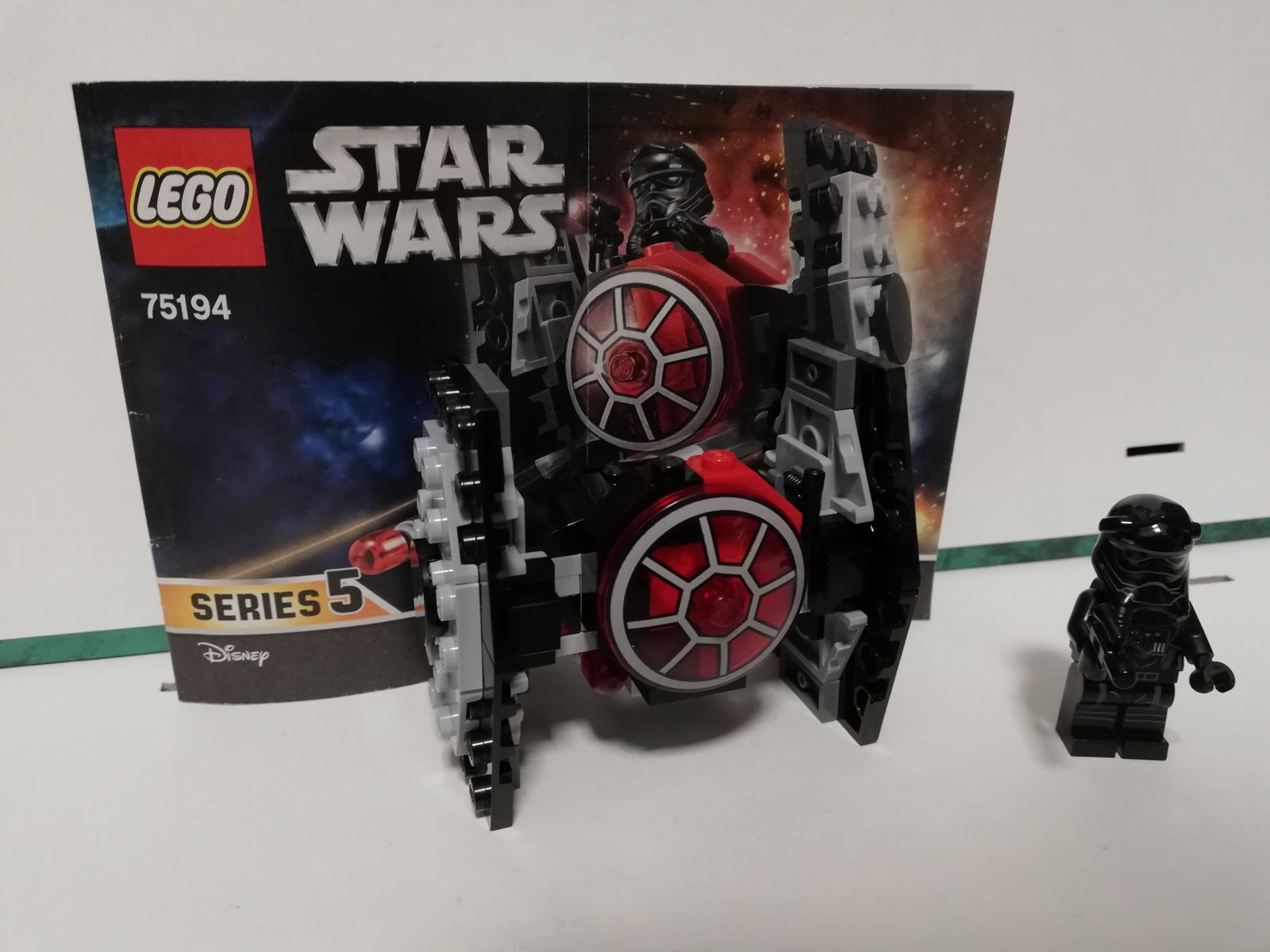 LEGO Star Wars, 75194, Mikrobojevnik TIE Fighter Prvega reda
