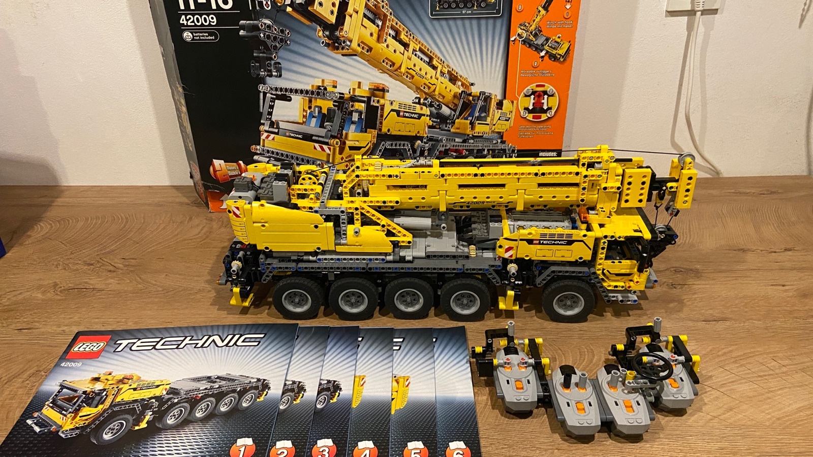 Lego Technic 42009 Mobile Crane MK II RC