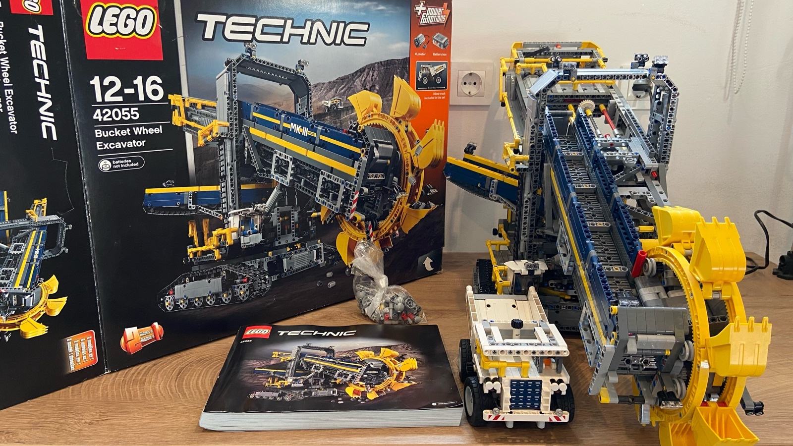 LEGO Technic 42055 Bucket Wheel Excavator