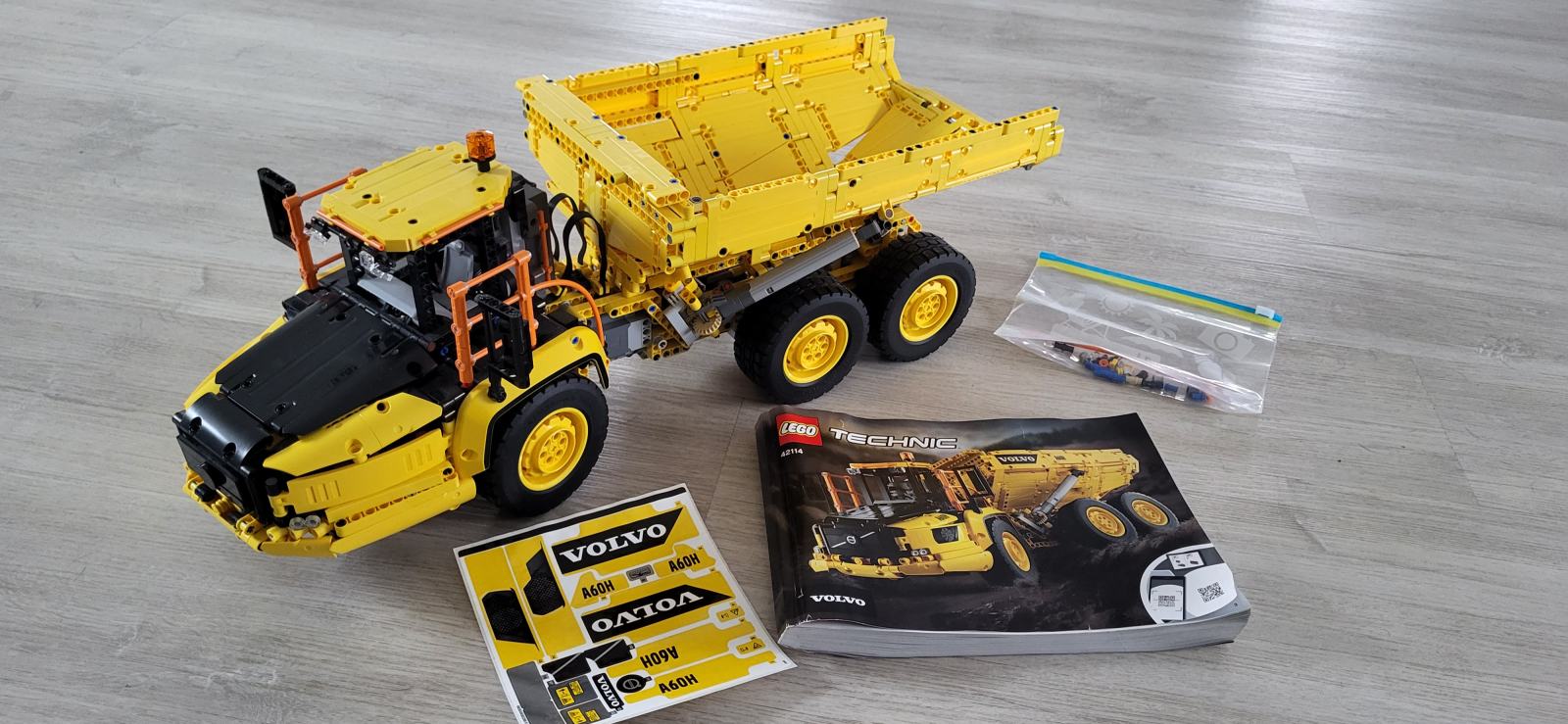Lego Technic 42114 6x6 Volvo Articulated Hauler