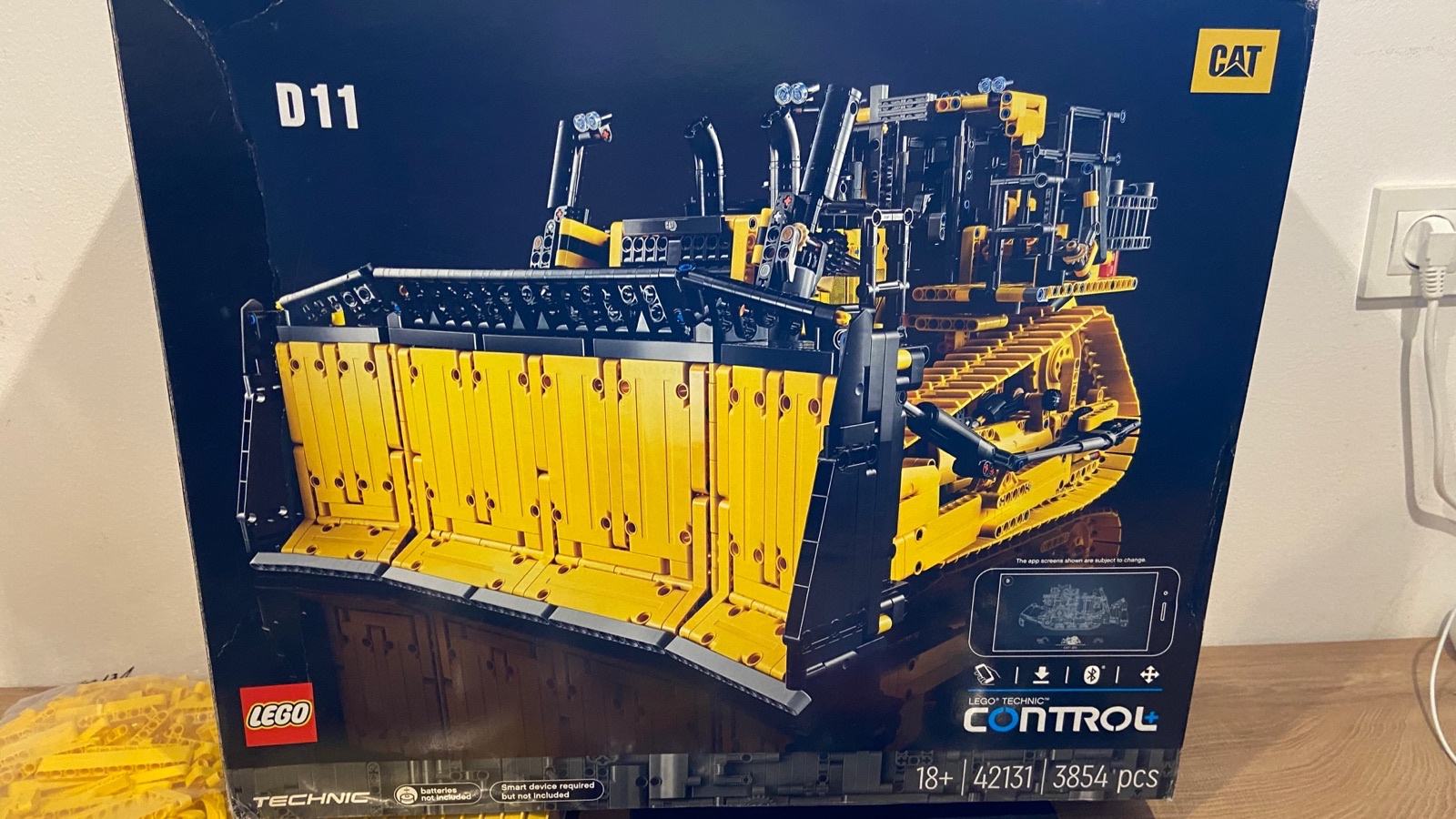 LEGO Technic 42131 Cat D11 Bulldozer