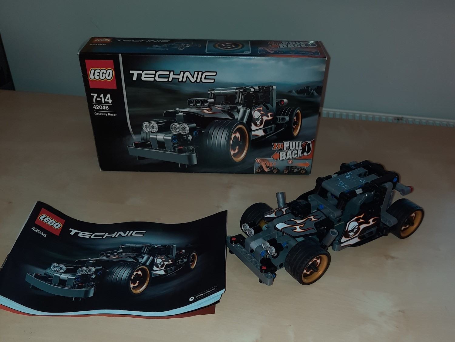 Lego Technic Getaway Racer 42046
