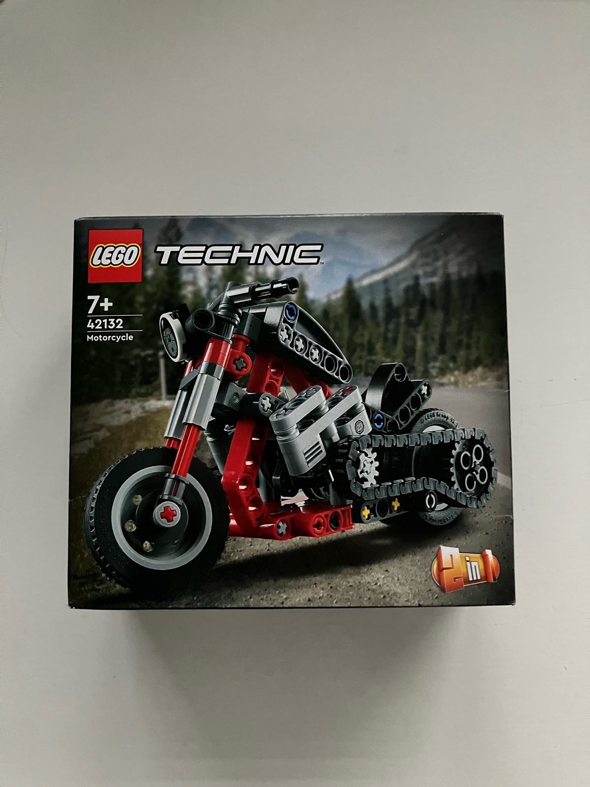 Lego technic motorcycle 42132