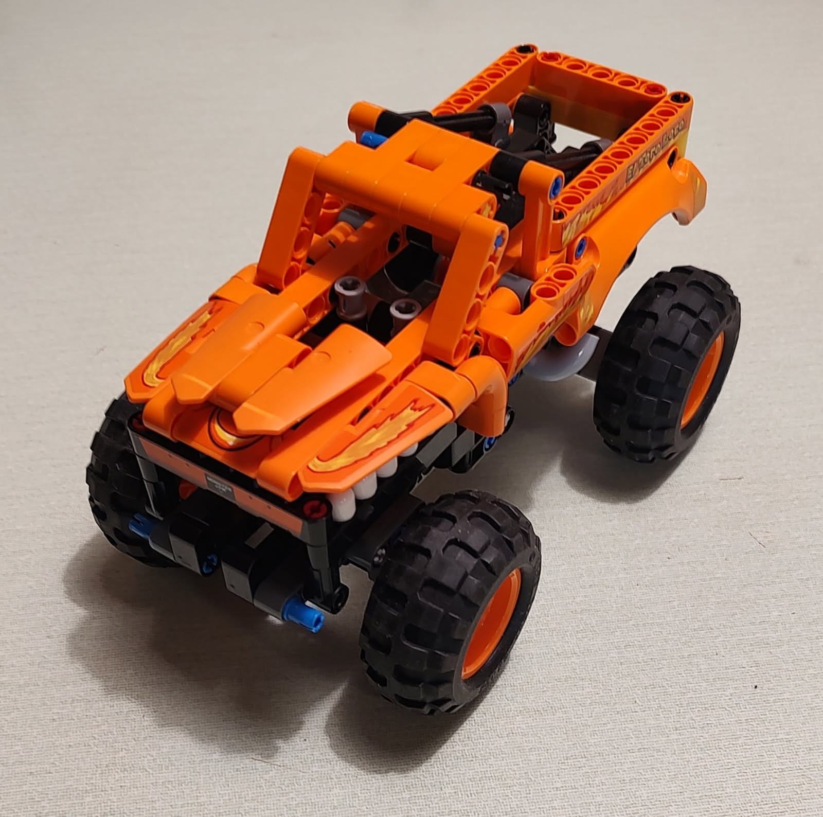 LEGO TECHNIC, SKLOP 42135 - MONSTER JAM, EL TORO LOCO