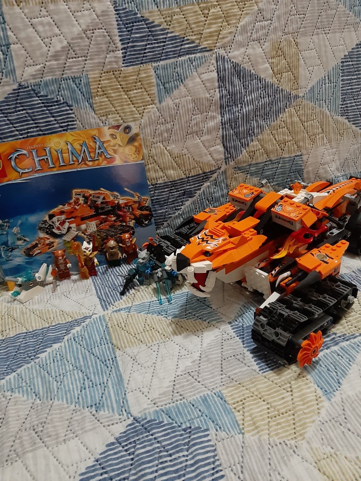 prodam LEGO Chima set 70224 Tigers Mobile Command