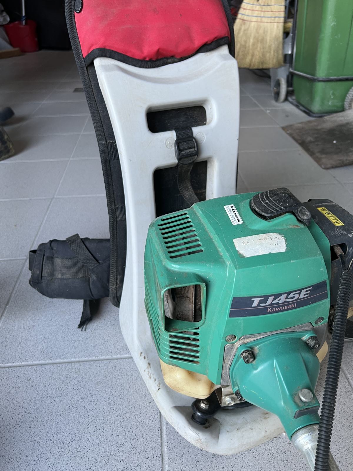 Kosilnica Kawasaki Tj45e