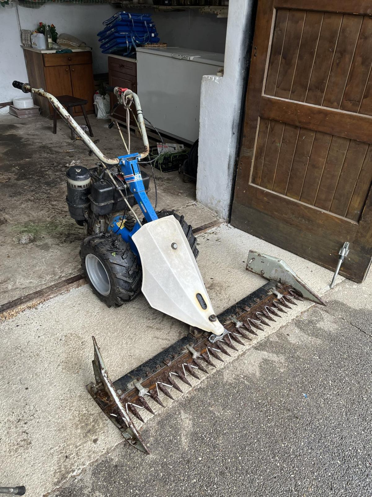 PRODAM KOSILNICO BCS 602