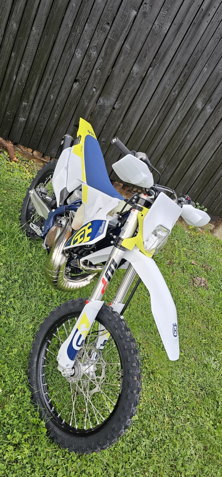 NOVA KTM HUSQVARNA TE 300 2023 ZA REGISTRACIJI ENDURO KROS Z GARANCIJO