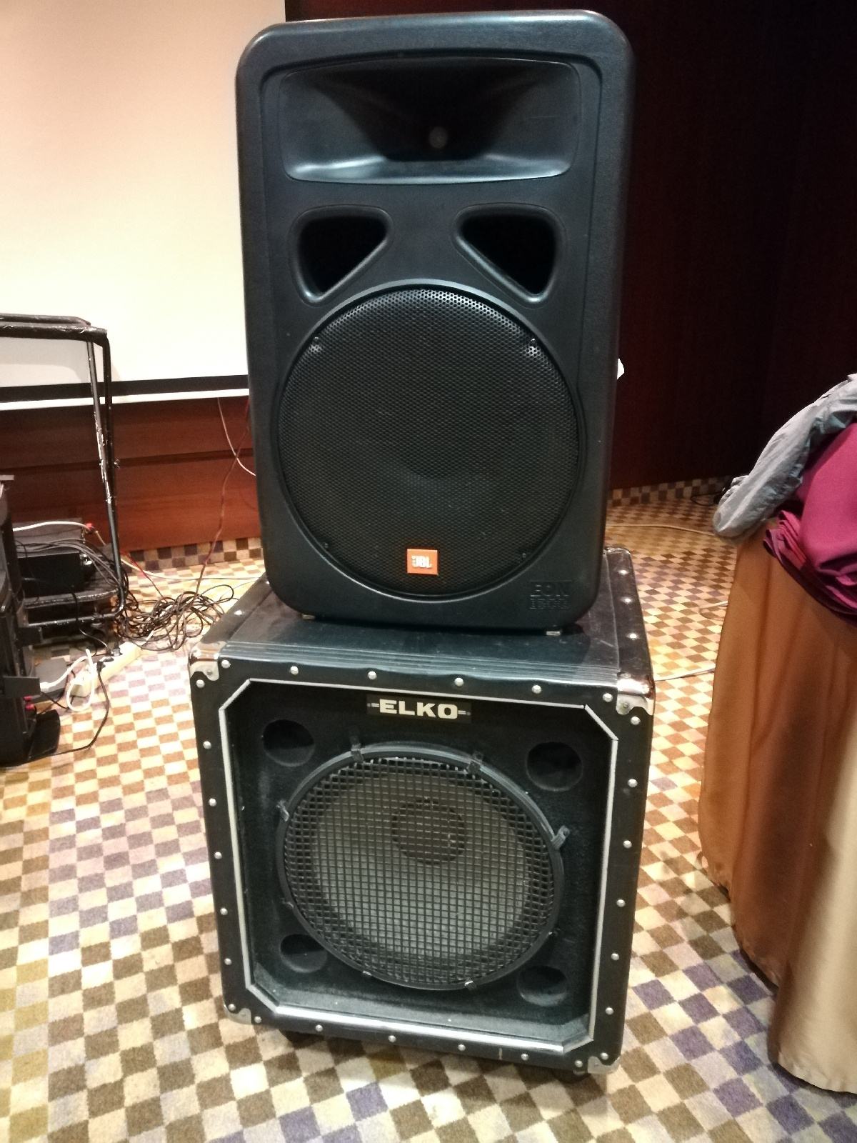 JBL ION 1500 pasivni zvocniki ,Made In USA,250e par