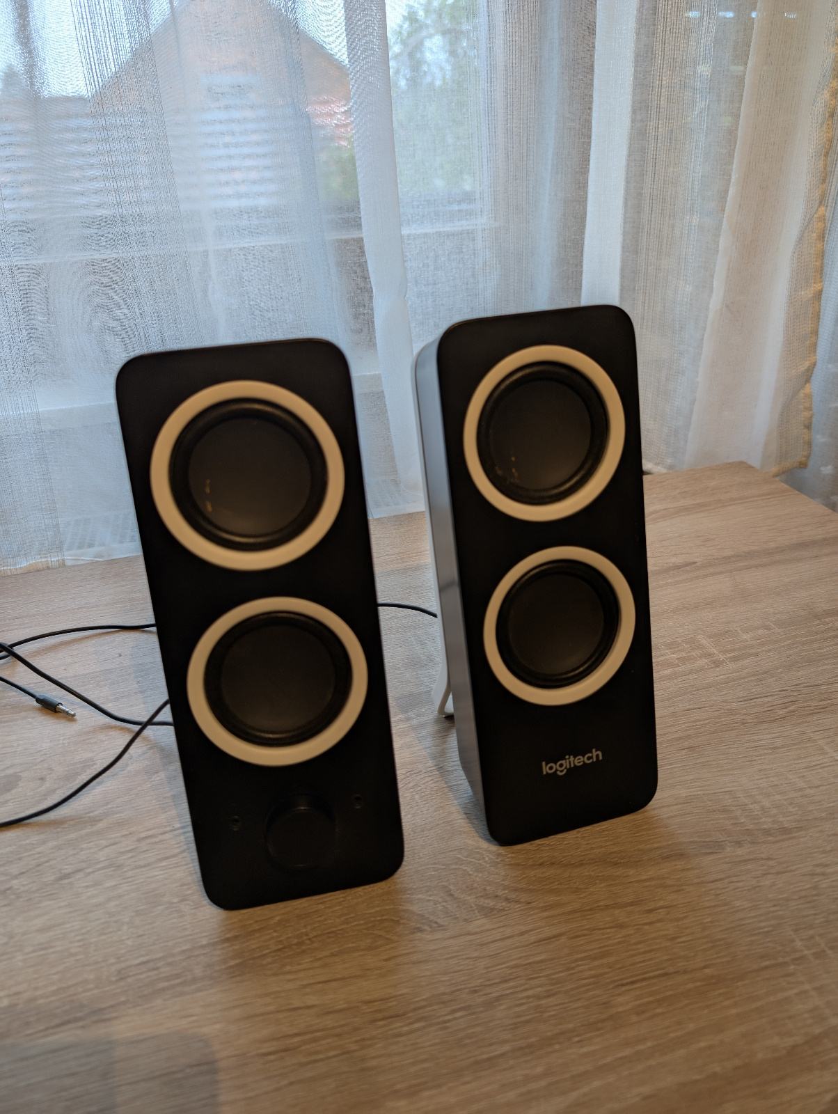 Logitech zvočniki