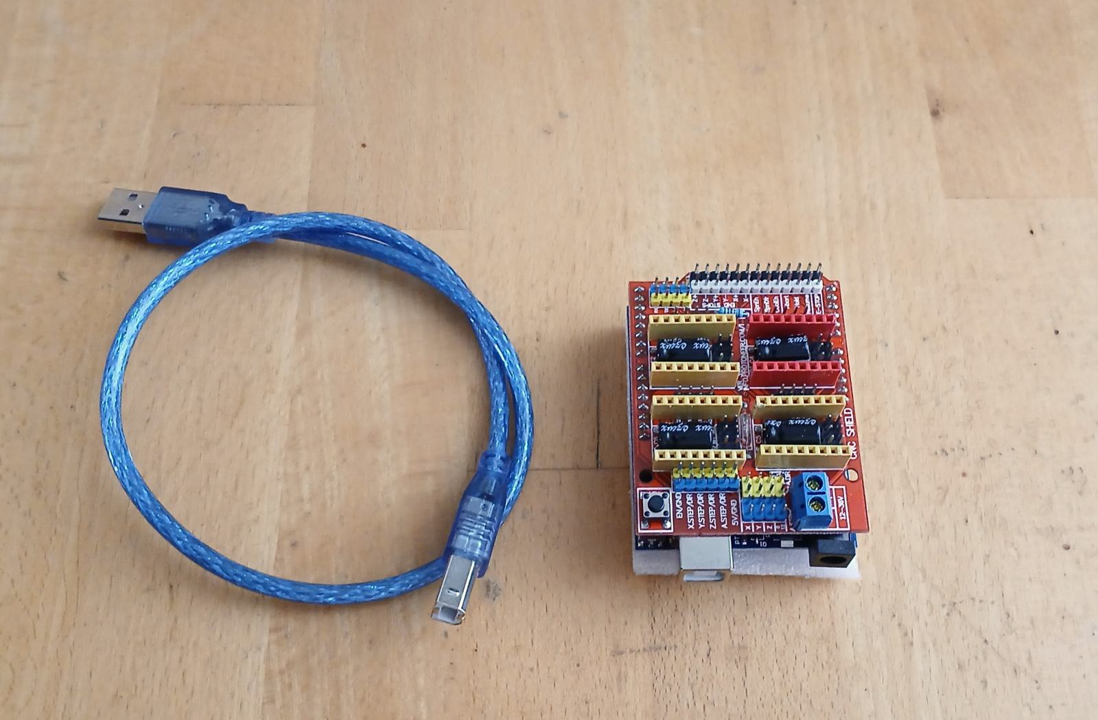Arduino Uno CNC GRBL Shield z GRBL Firmware