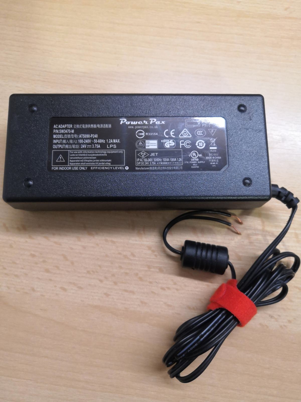 Transfomator usmernik pretvornik 24V 90W