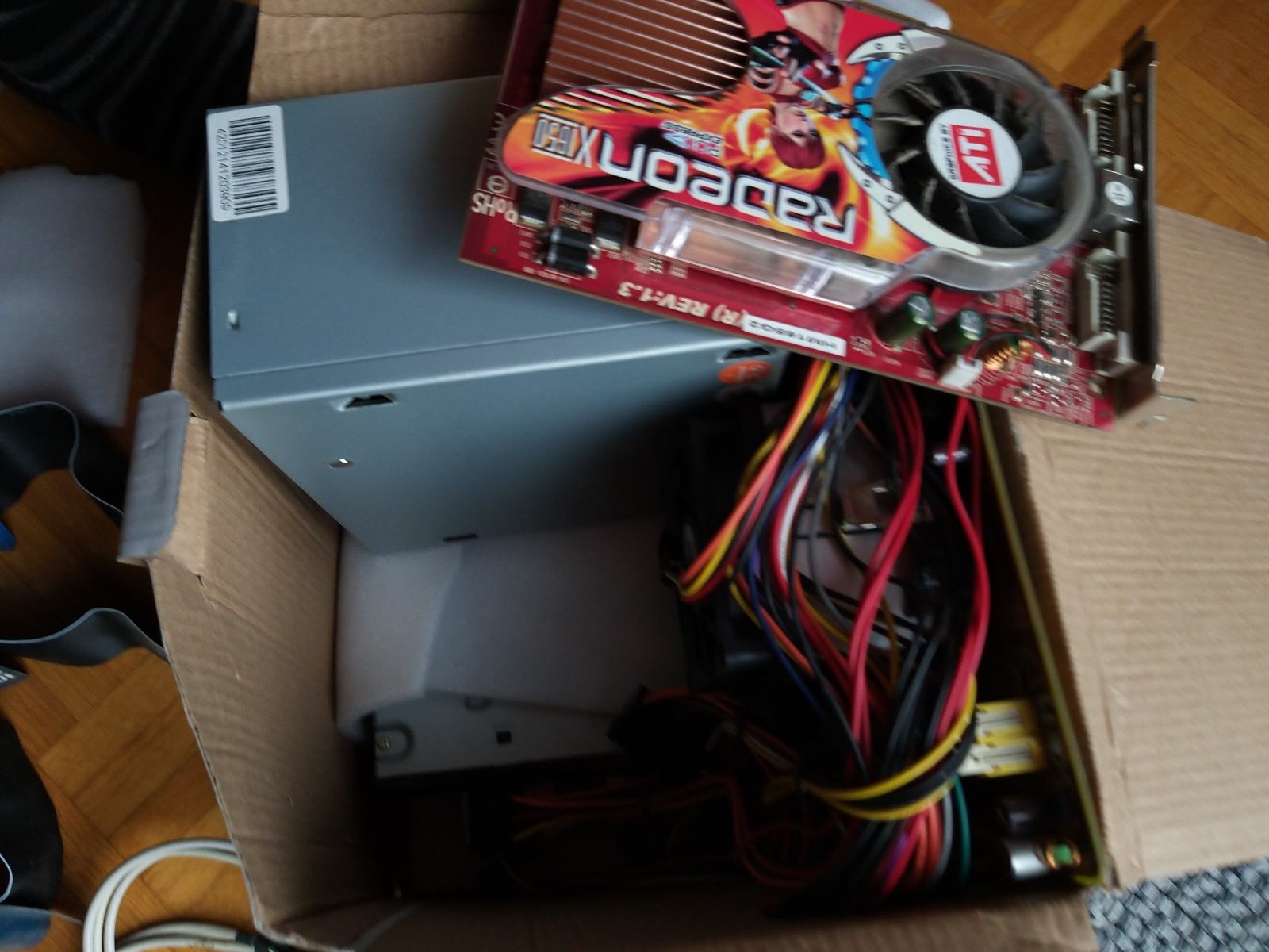 Deli za PC starejši