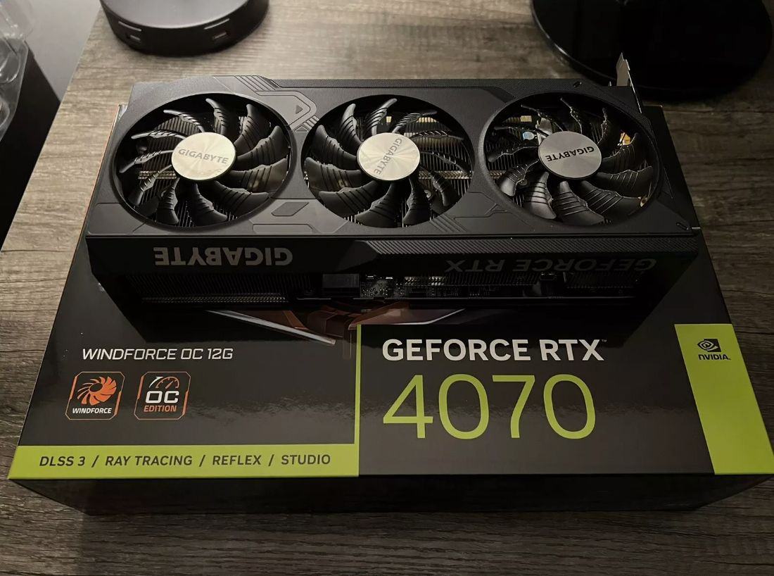 GIGABYTE GeForce RTX 4070 WINDFORCE OC 12G 12GB GDDR6X