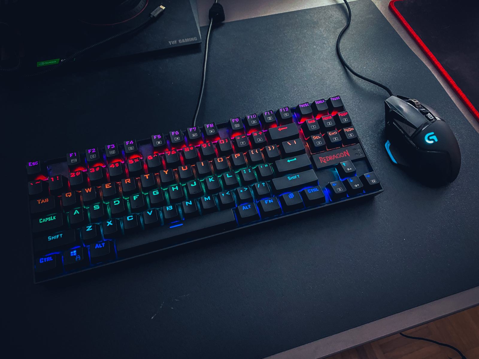 Logitech G502 + Redragon Kumara RGB KOMPLET