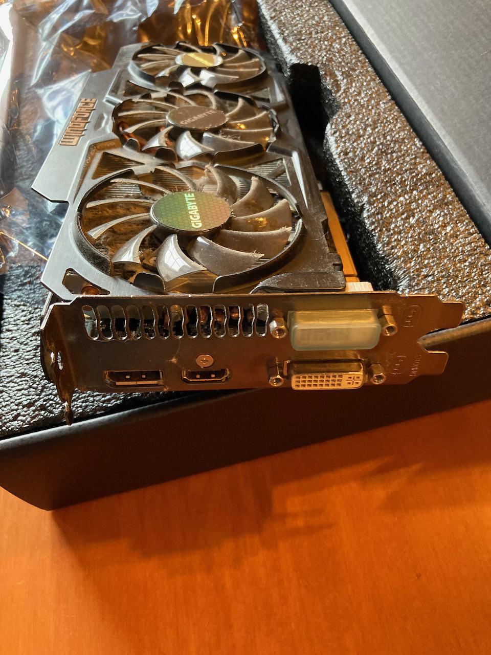 Nvidia Geforce GTX 980 4GB (Gigabyte Windforce)