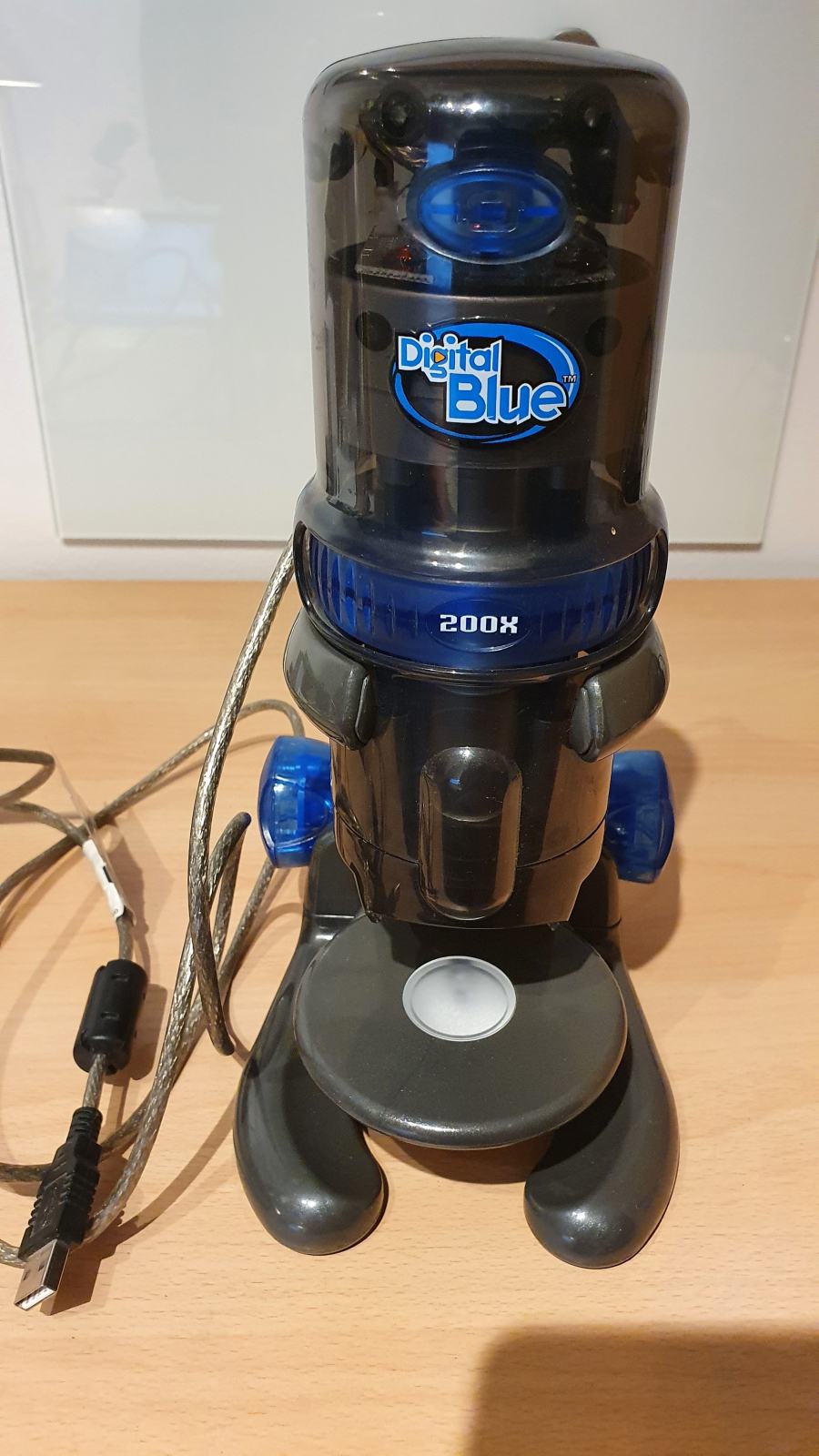 Prodam INTEL mikroskop DIGITAL BLUE QX5