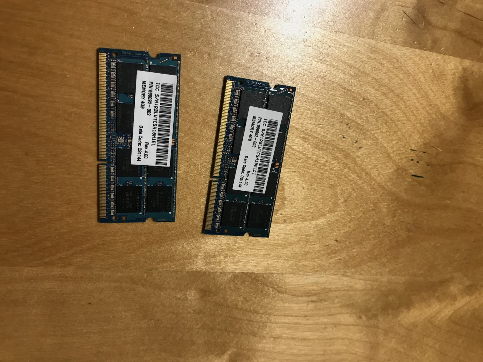 RAM za laptop 2x 4GB