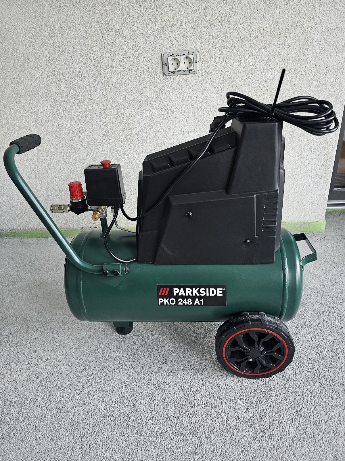 PARKSIDE PKO248A1 kompresor, kot nov, star 1 mesec, 24l 8bar z računom