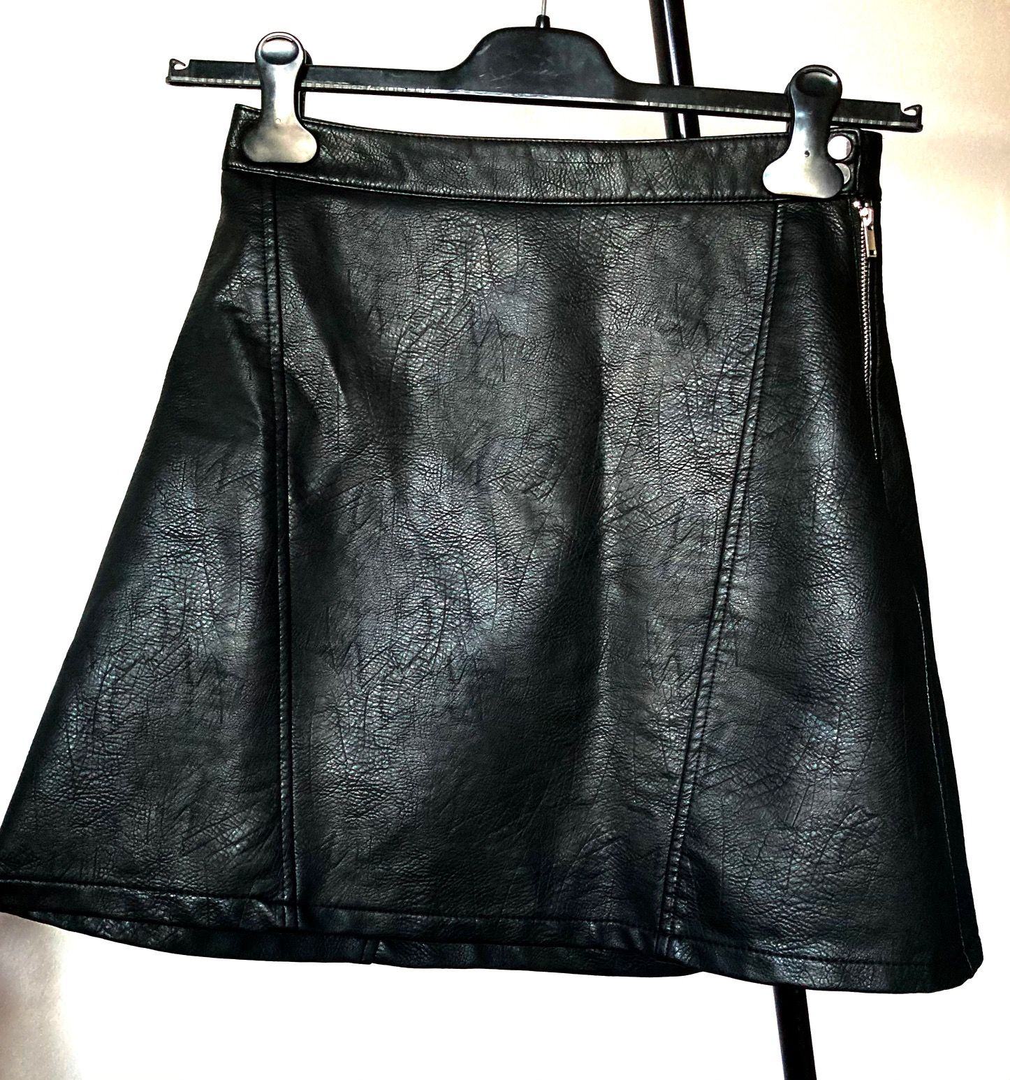 ZARA fake leather krilo