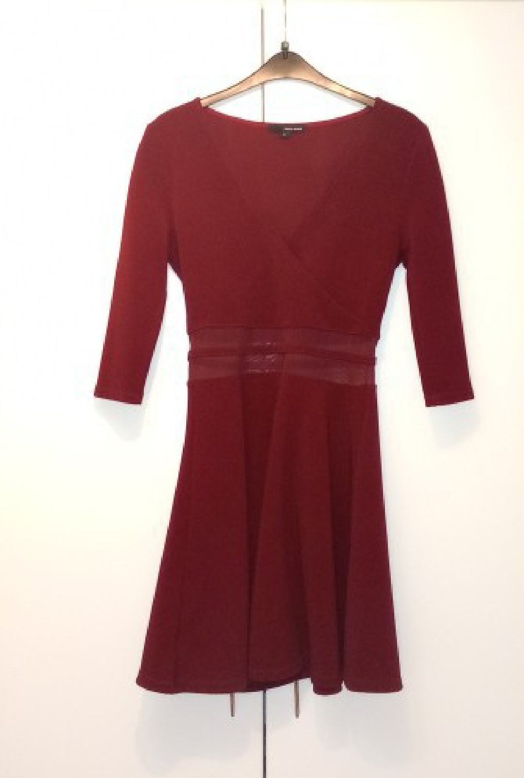 Kratka obleka bordo rdeča