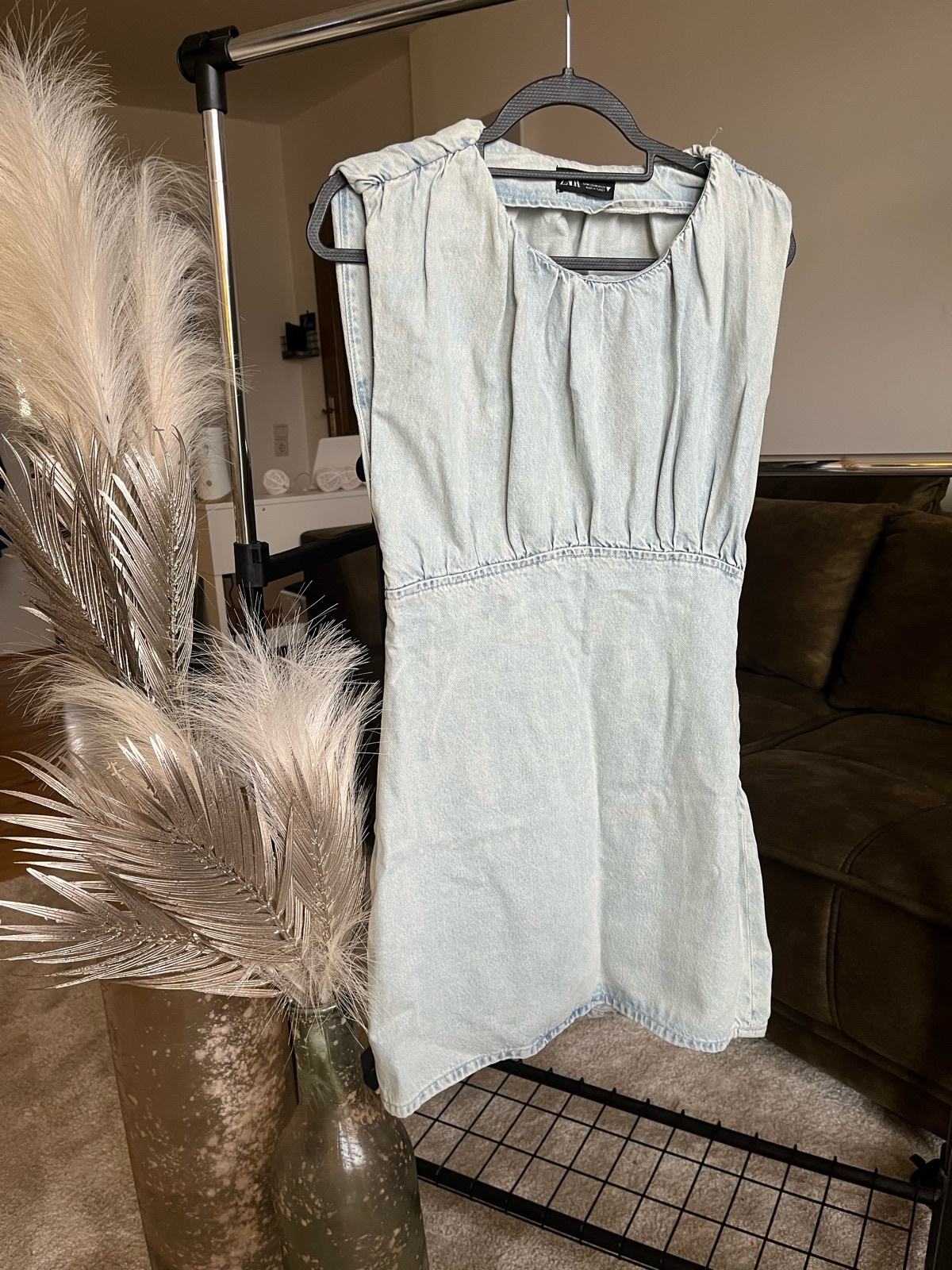 ZARA jeans obleka NOVA