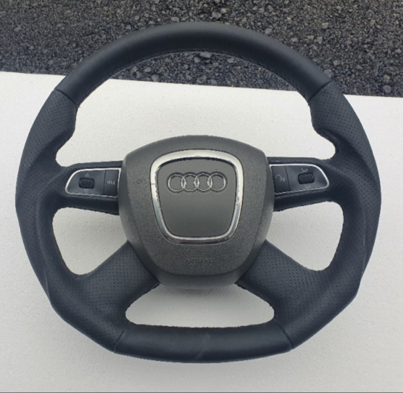 Volan Audi (A3,A4,A5,A6,Q5,Q7)