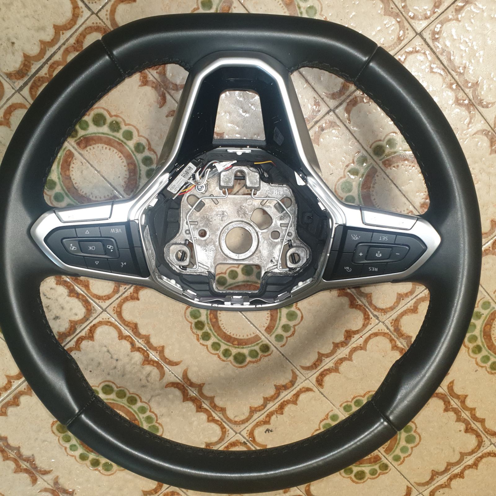 volanski obroc za vw golf 8
