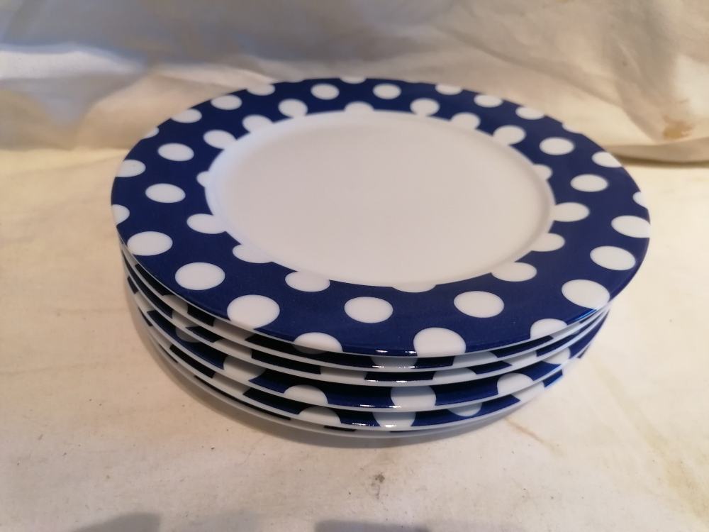 KERAMIČNI KROŽNIKI plitvi 6 kos P19