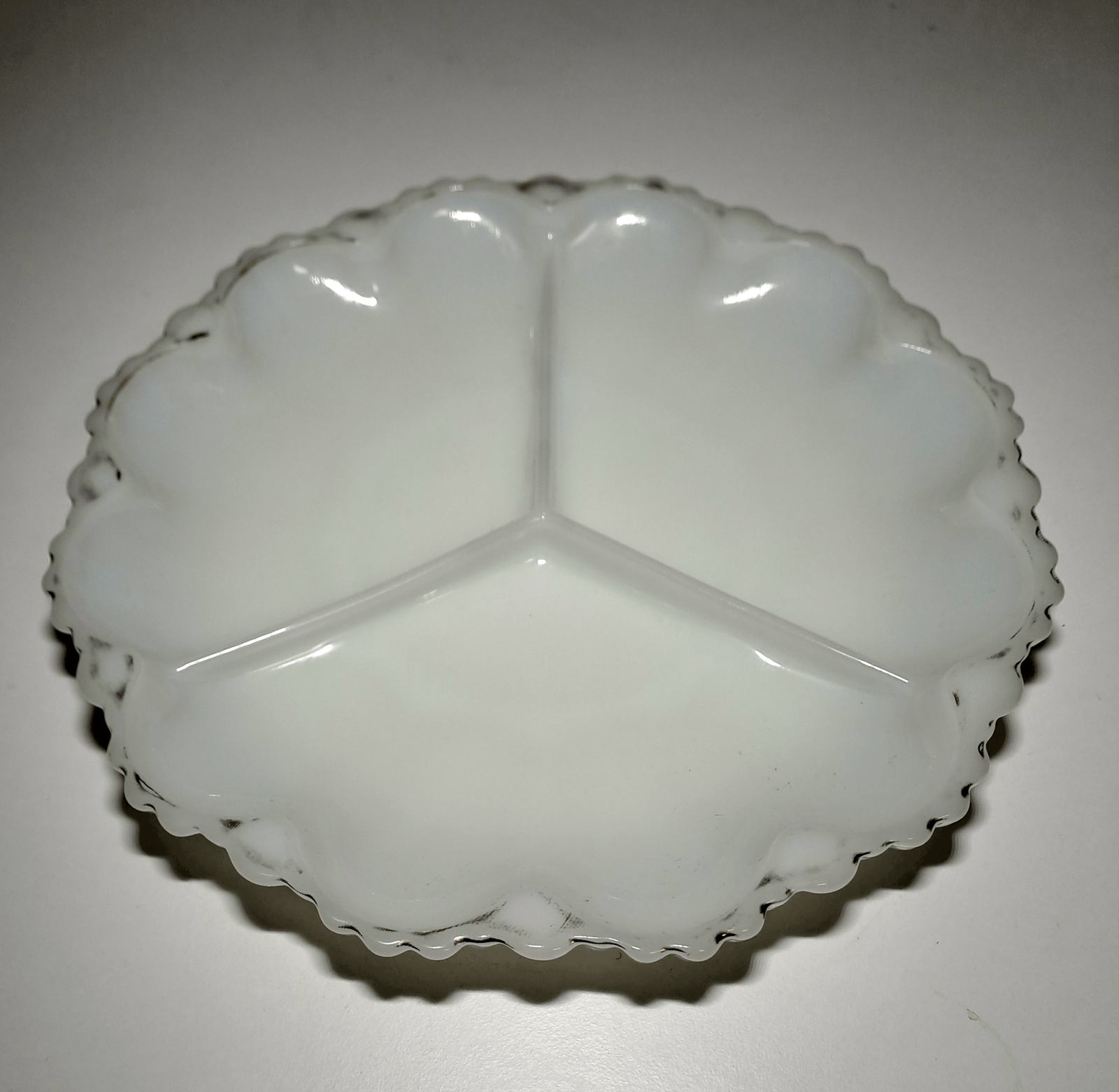 Retro krožnik s tremi predeli, premer 24.5 cm