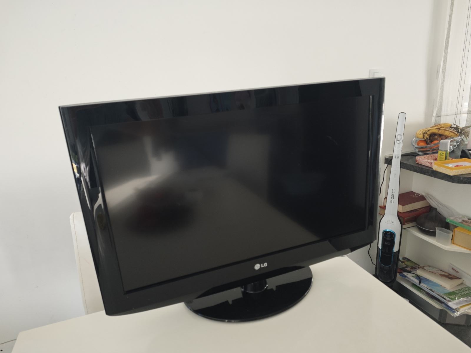 LCD TV LG 32 LH2000