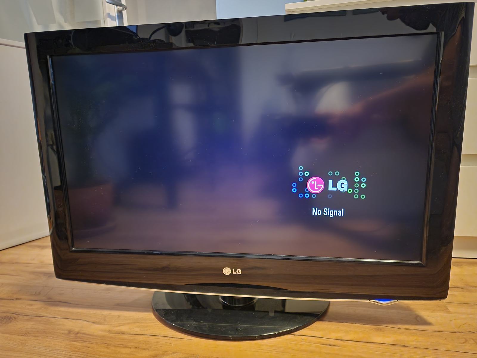 LCD TV LG 32