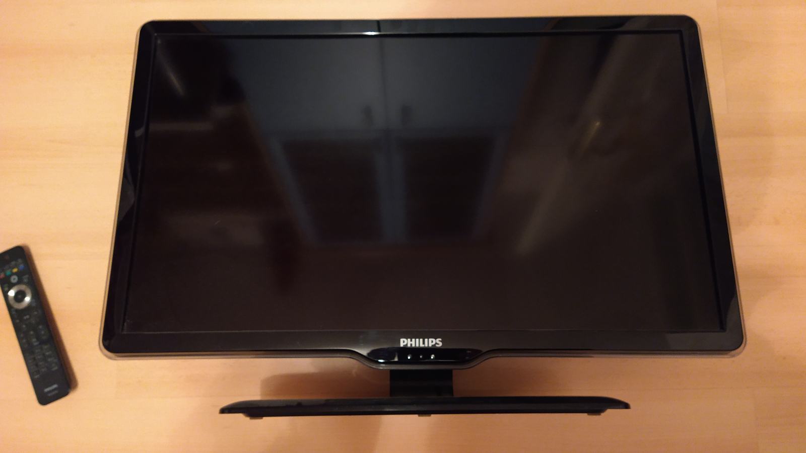 LCD TV Philips 32PFL7404H/12