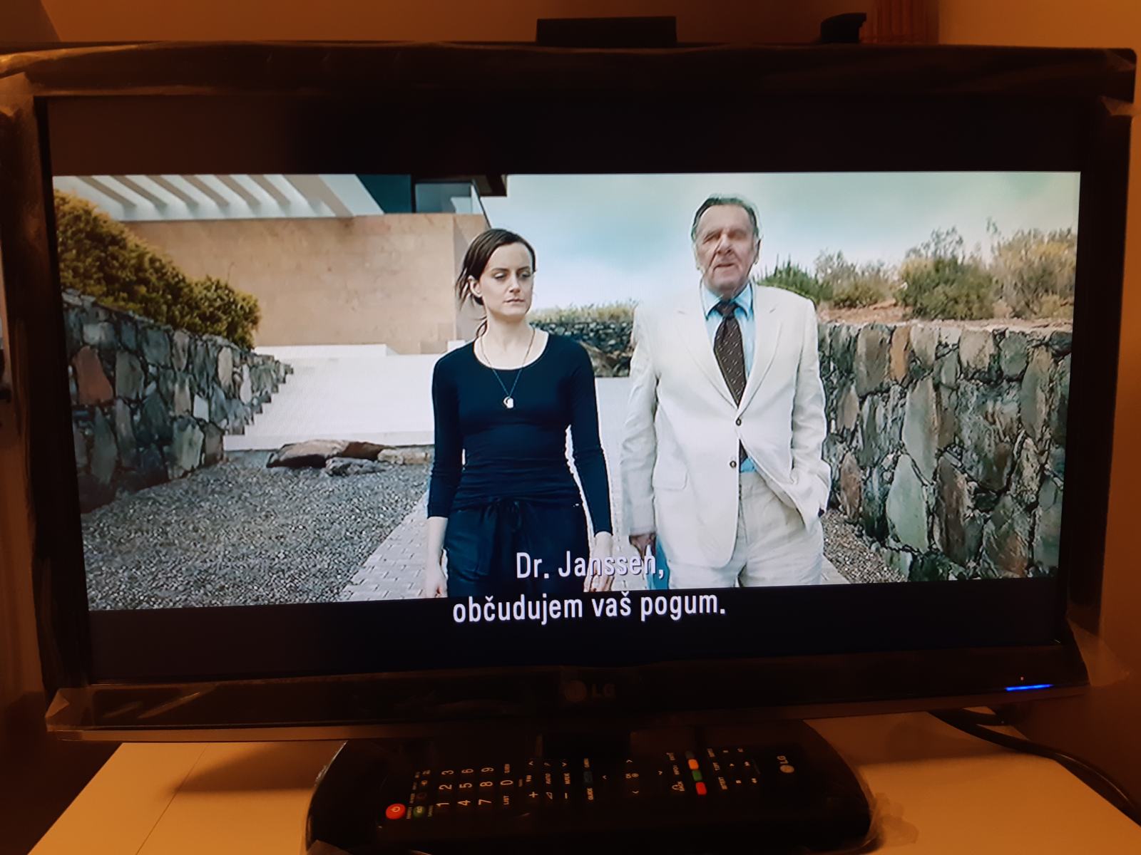 LG 22 TV tuner / Monitor, skoraj nerabljen, znižana cena