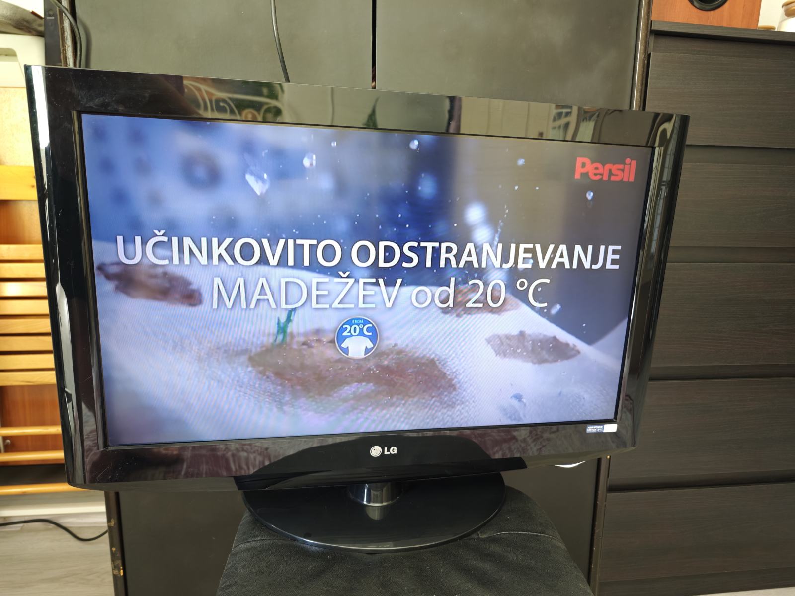 LG 32LD320 32 LCD TV sprejemnik