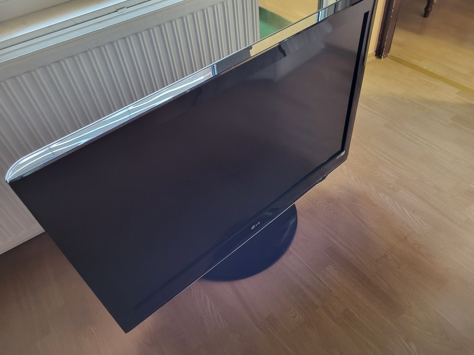 LG LCD TV