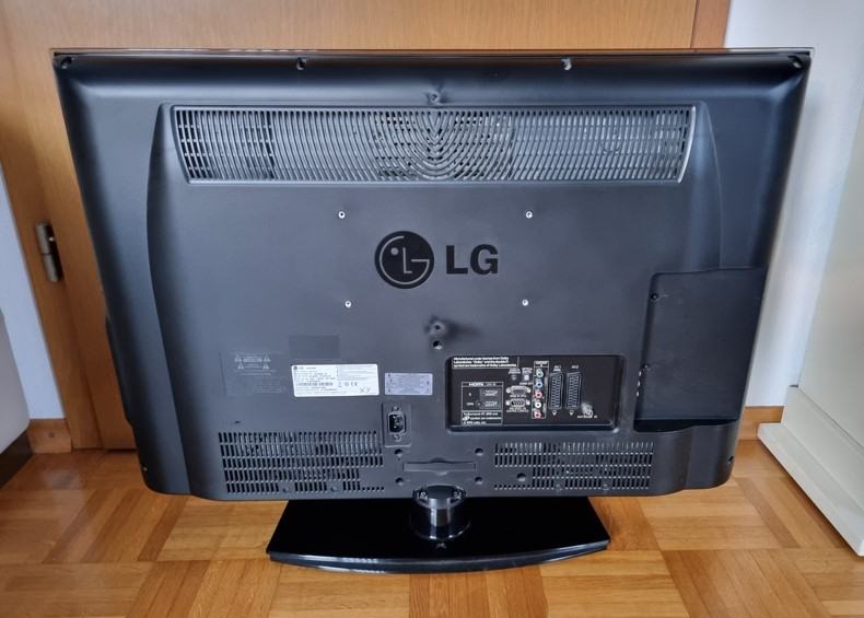PRODAM LCD TV