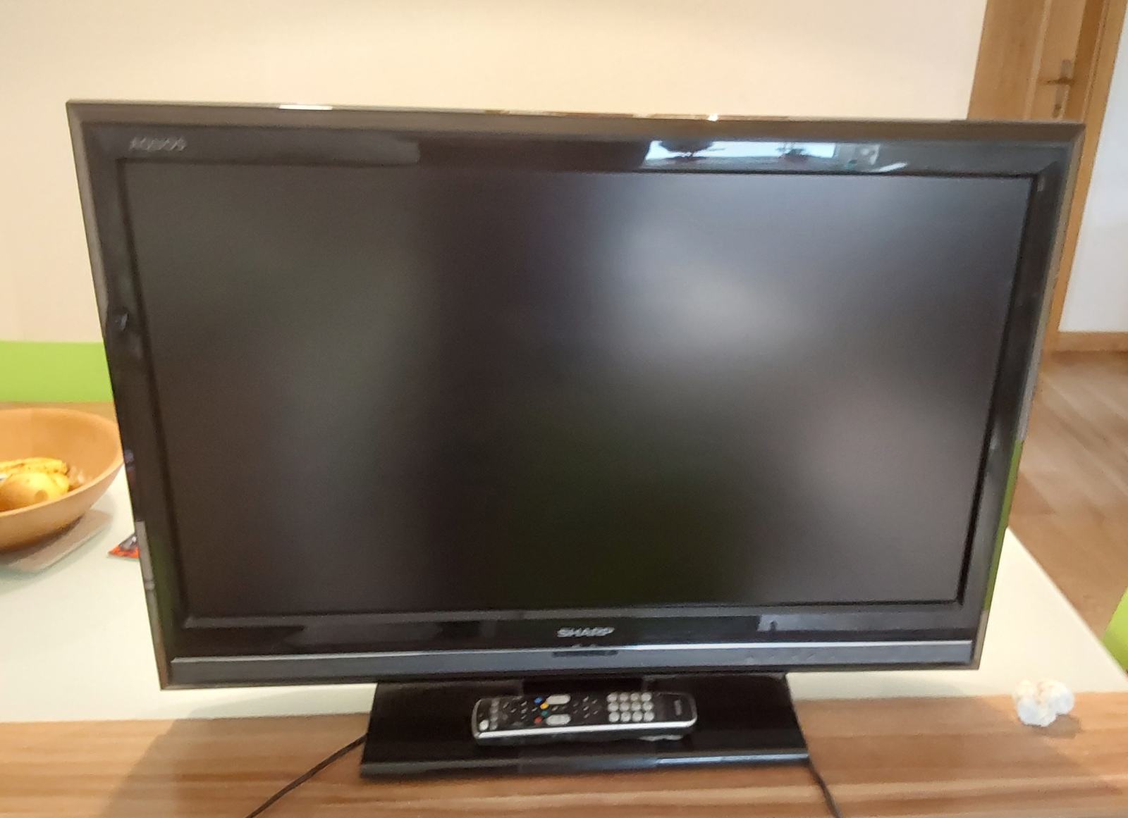 Televizor SHARP Aquos LCD 32