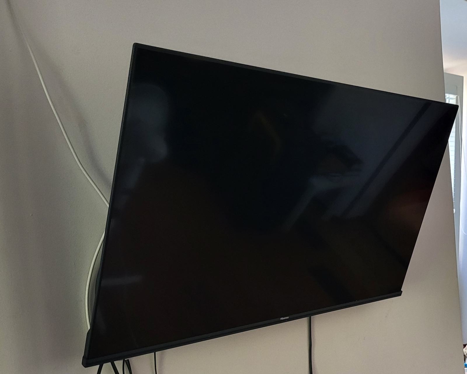 Hisense FHD Smart TV 40A4K