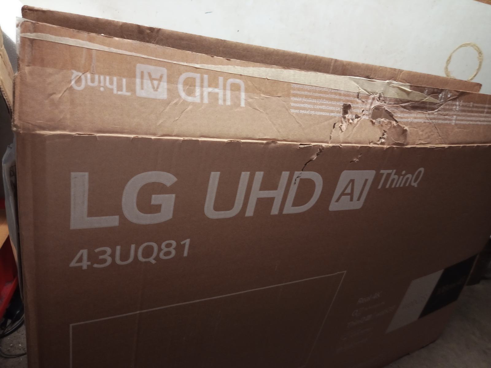 LG UHD 43UQ8100