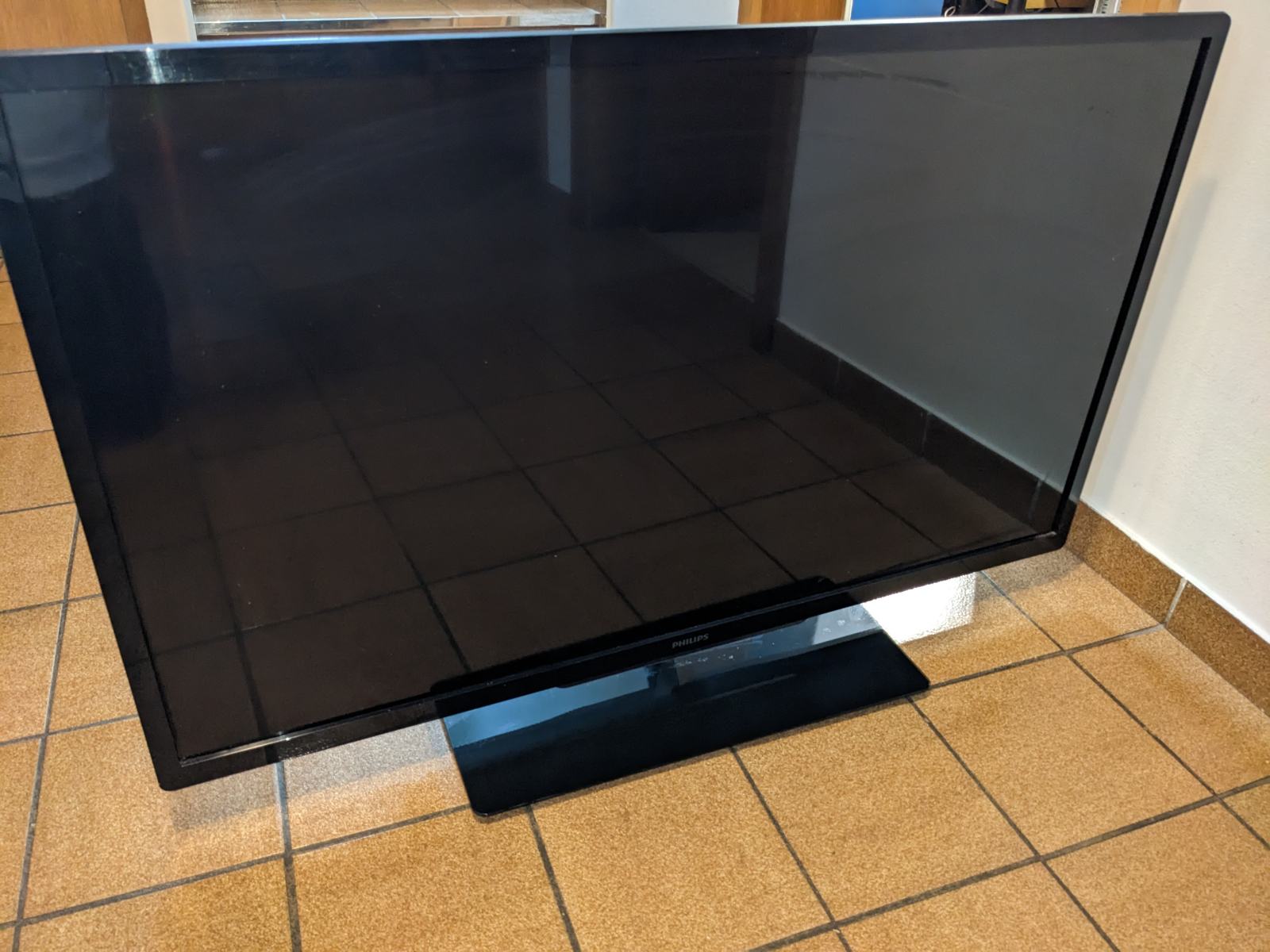 Philips 42 Smart LED TV