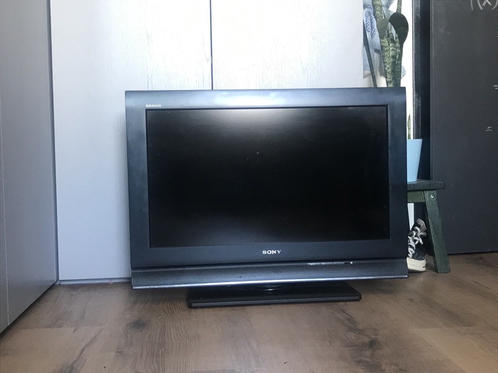 Prodam Sony televizor