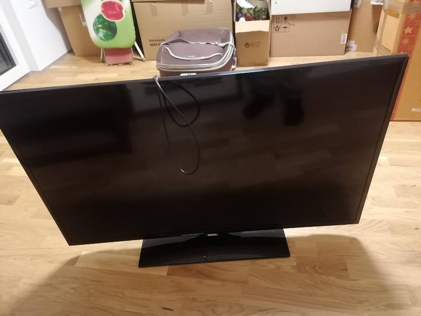 SAMSUNG LED TV