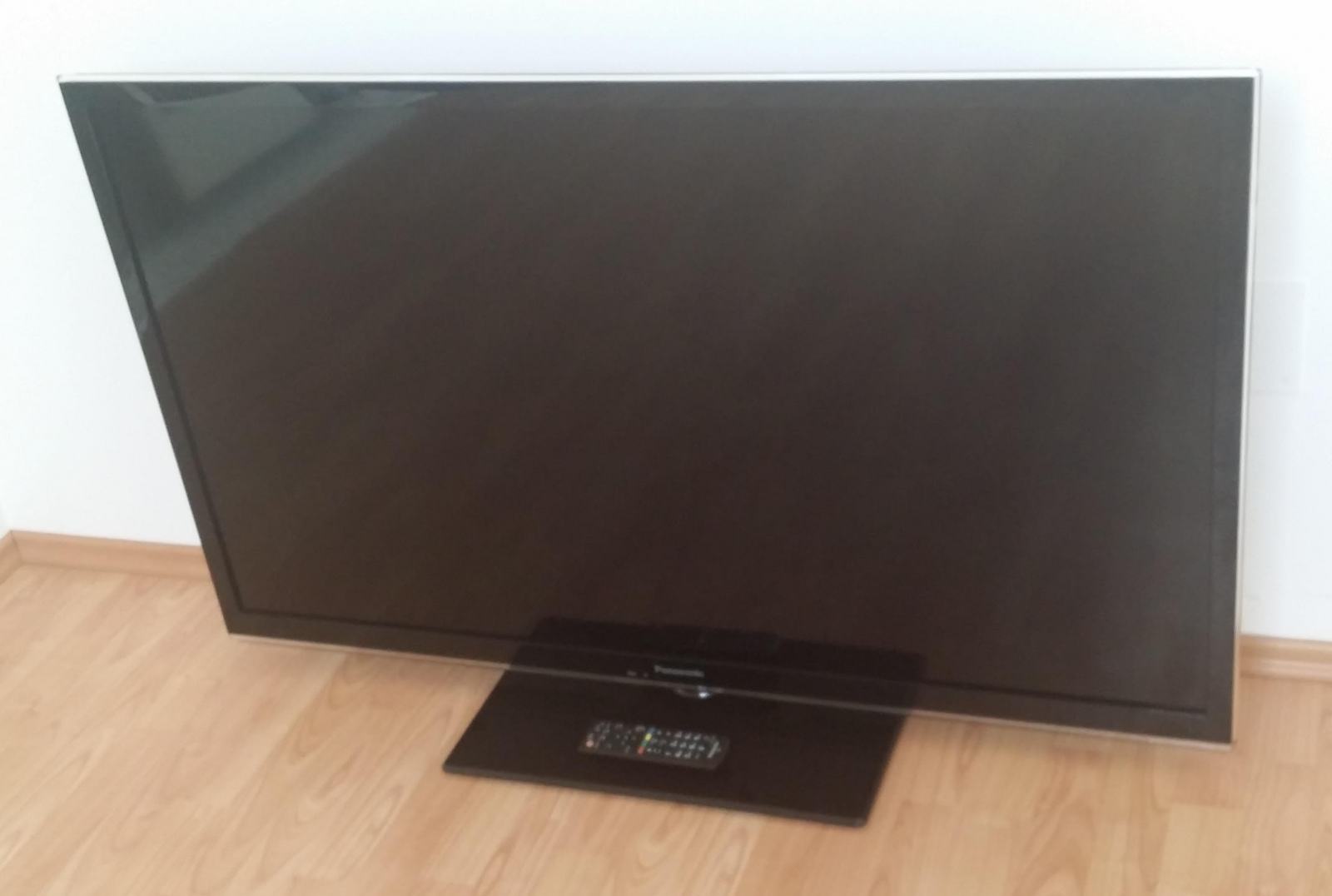 Televizija Panasonic HD, diagonala 127 cm / 50 inch