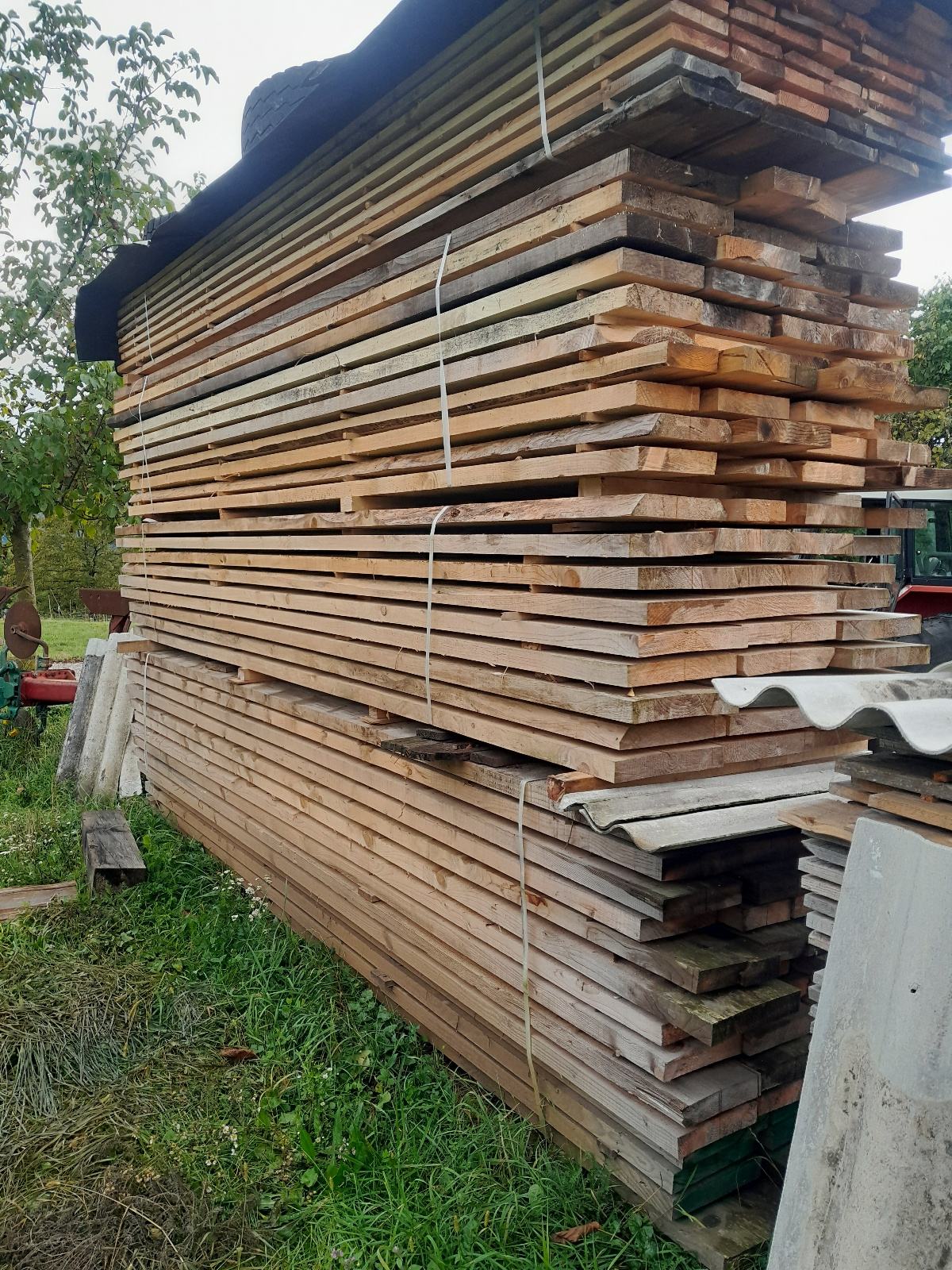 Smrekovi plogi iz sušic slabše kvalitete